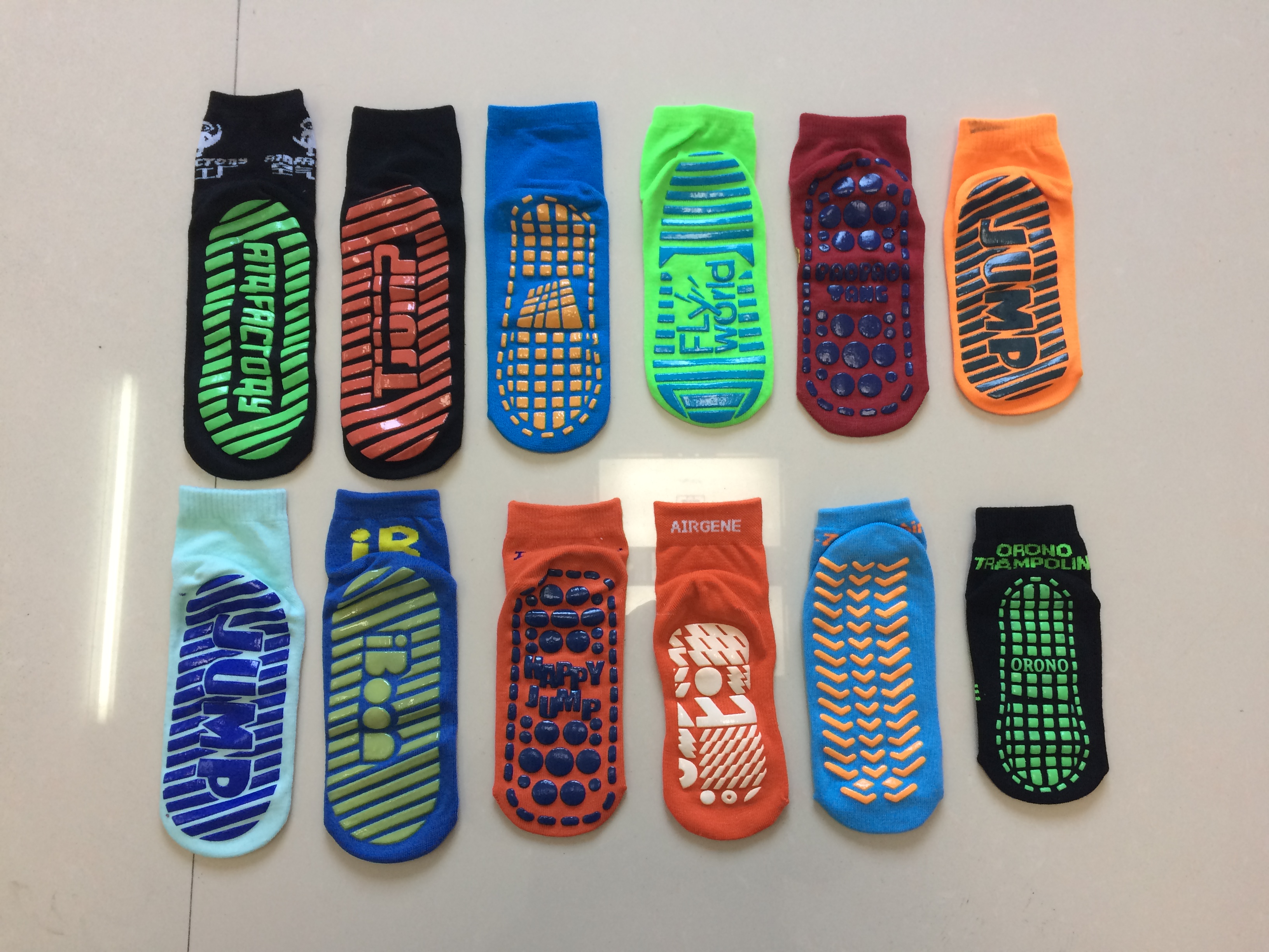 Anti-Slip Safety Trampoline Socks, Newest Customized Grip Socks for ...